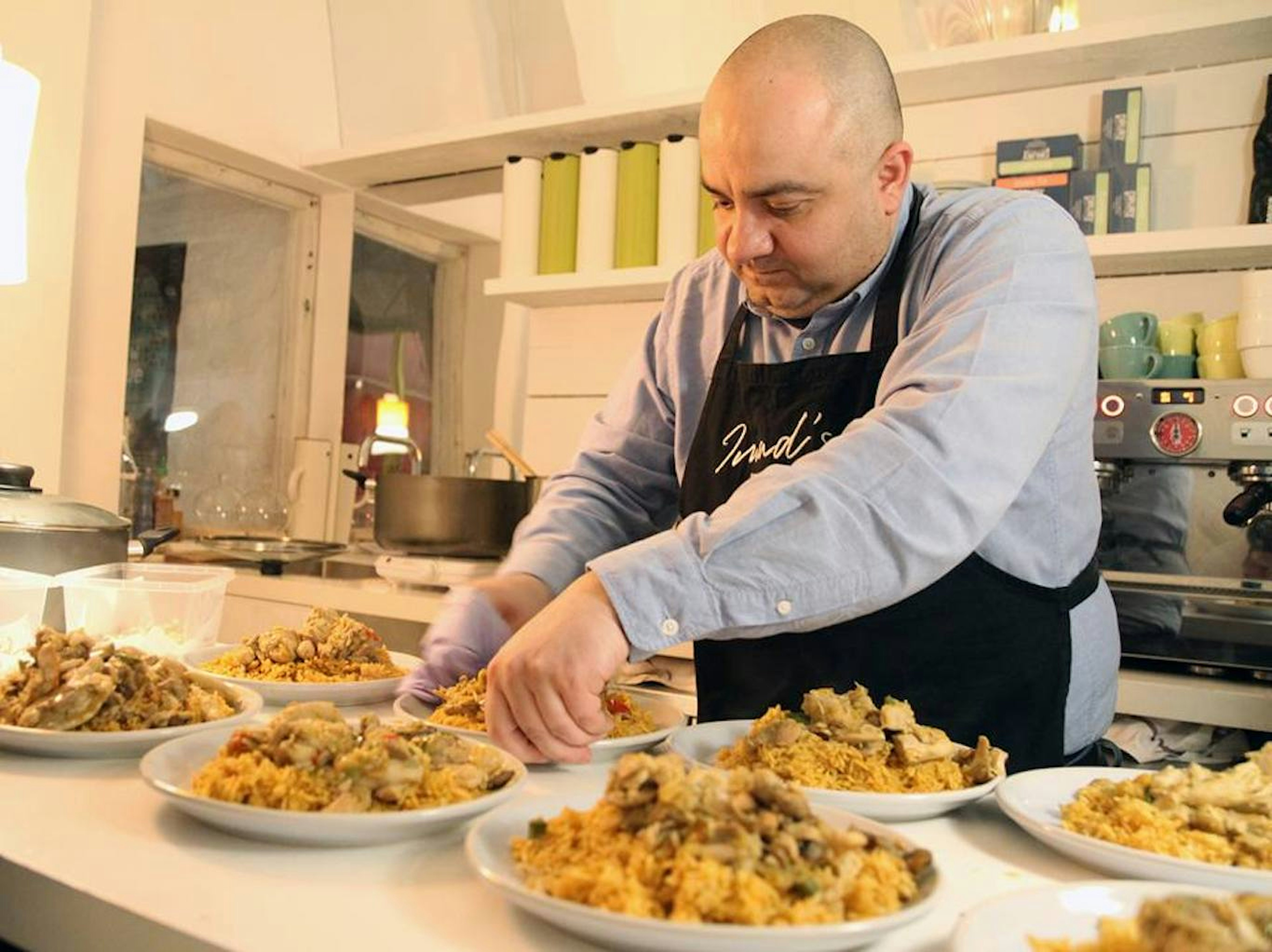 How Syrian refugee chef's London kitchen is helping Aleppo hospital
