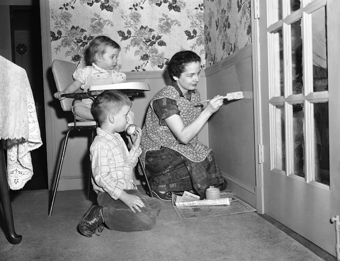 Mrs. America: Women's roles in the 1950s